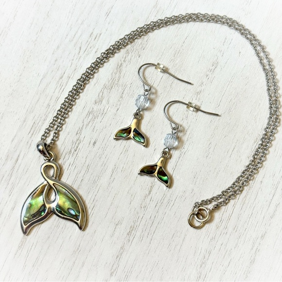Jewelry | Silver Toned Abalone Inlay Whale Tale Pendant Necklace And ...